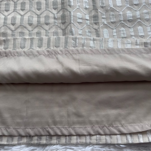 Banana Republic | Skirts | Banana Republic Nwot Silver Beige Metallic ...